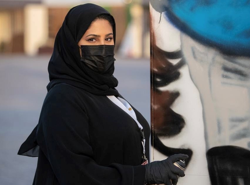 Muna Al-Bader: Artist at Work - Public Art University of Houston System